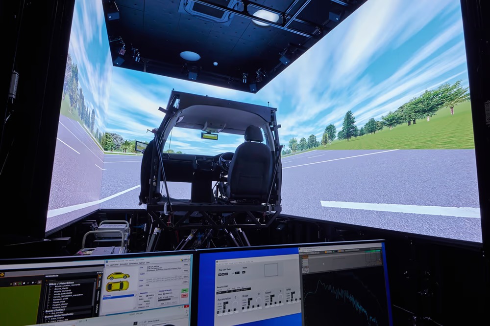 EV Sound Design: VDX Studio × UNMUTE - Showcase - DENTSU INC.